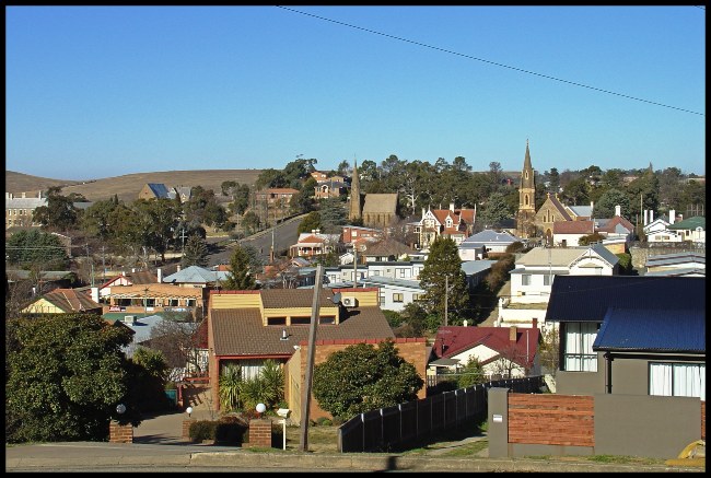 Cooma – Gateway to the Snowy Mountains – The Rambling Wombat