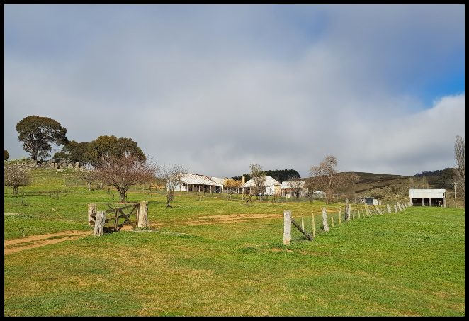 London Bridge Walk – via London Bridge Homestead – The Rambling Wombat